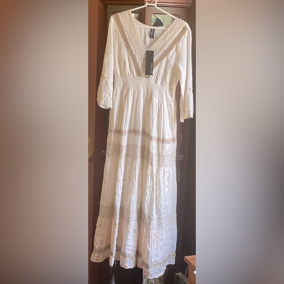 Me 2 Magic | Dresses | Nwt Me 2 Magic Long Boho Dress Size Med Off ...